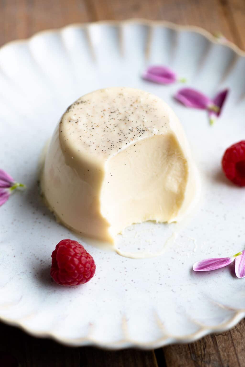 Vanilla Panna Cotta (classic recipe) - Inside The Rustic Kitchen