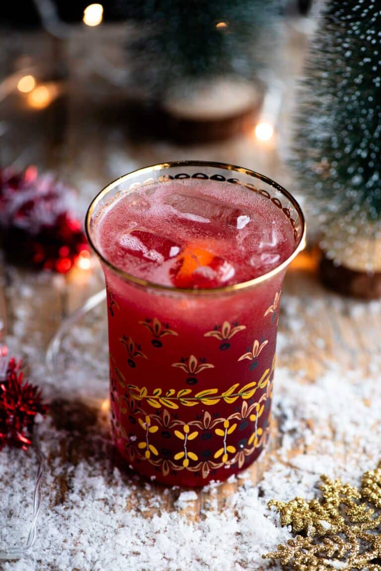 Christmas Spiced Cranberry and Prosecco Fizz - Inside The Rustic Kitchen