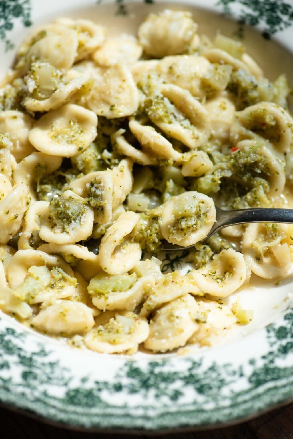 Orecchiette Pasta with Broccoli, Garlic and Chilli - Inside The Rustic ...